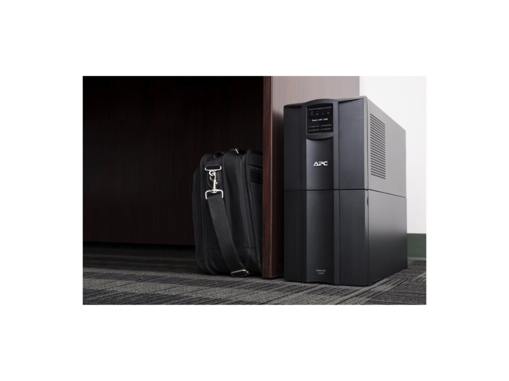APC Smart-UPS SMT2200C - UPS - 1.98 kW - 2200 VA - with APC ...